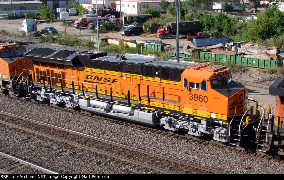 BNSF 3960